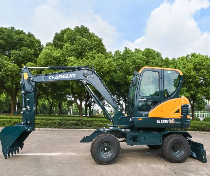 Giá Máy Xúc Bánh Lốp Doosan 55W Mới, Nên Chọn R60WVSpro