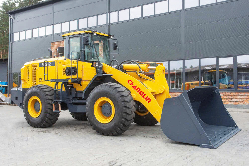 MÁY XÚC LẬT CHANGLIN 955N-2 - NHÀ PHÂN PHỐI TOÀN PHÁT